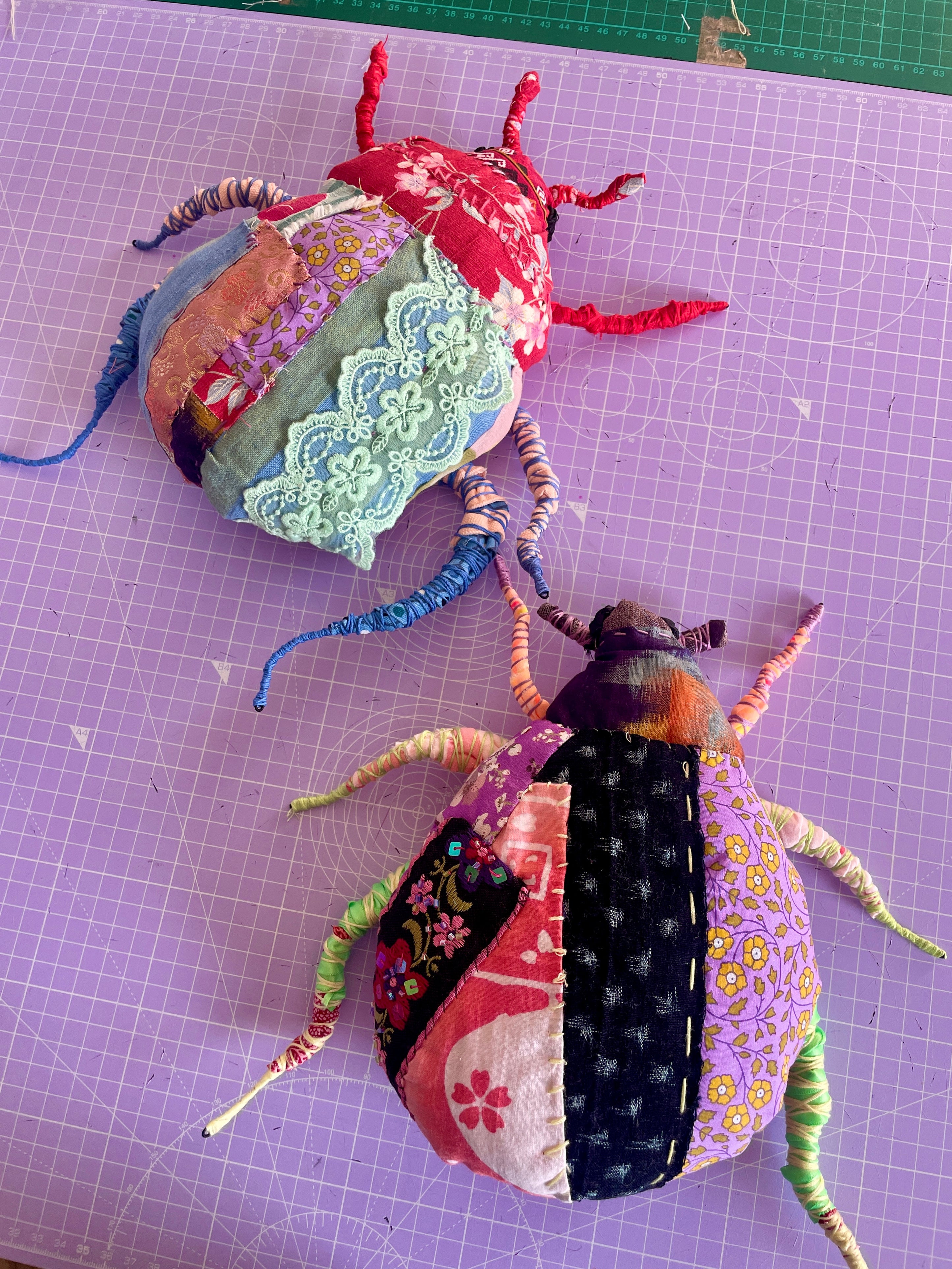Scrappy Beetle Bug Online Tutorial – AFRAYED Upcycling